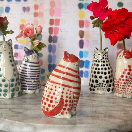 🎉Hand-Painted Cat Vase Collection – ourhomemarket.com