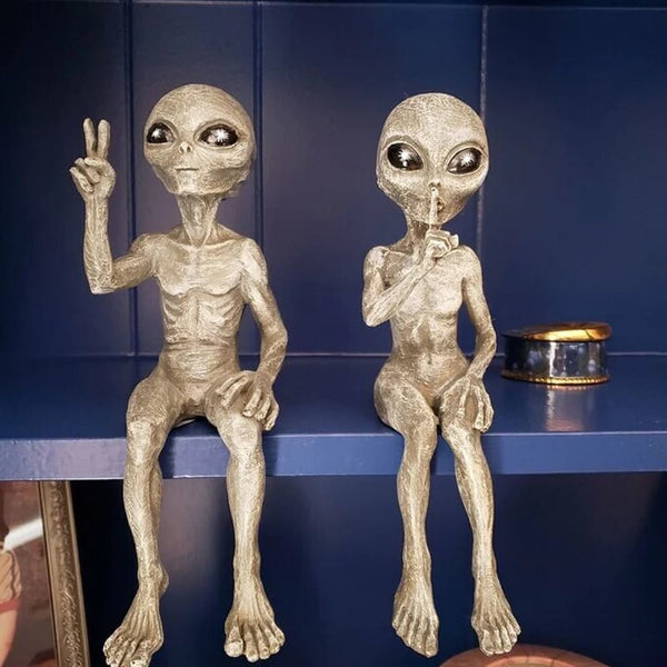 Outer Space Alien Garden Statue – ourhomemarket.com